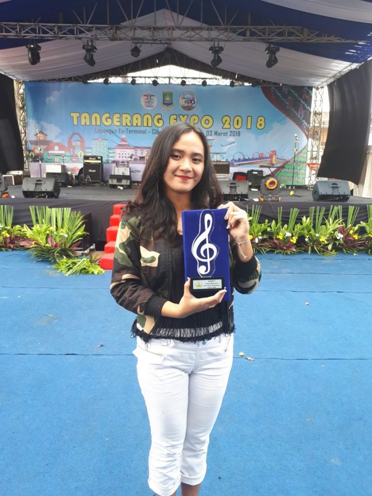 Juara 1 Solo Vokal | SMA Strada Santo Thomas Aquino